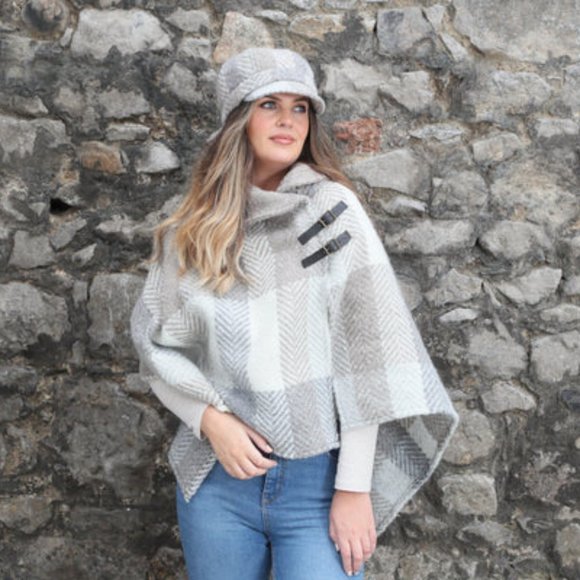 The Shepherd'S Knot | Sweaters | New Wool Poncho Made In Ireland ...